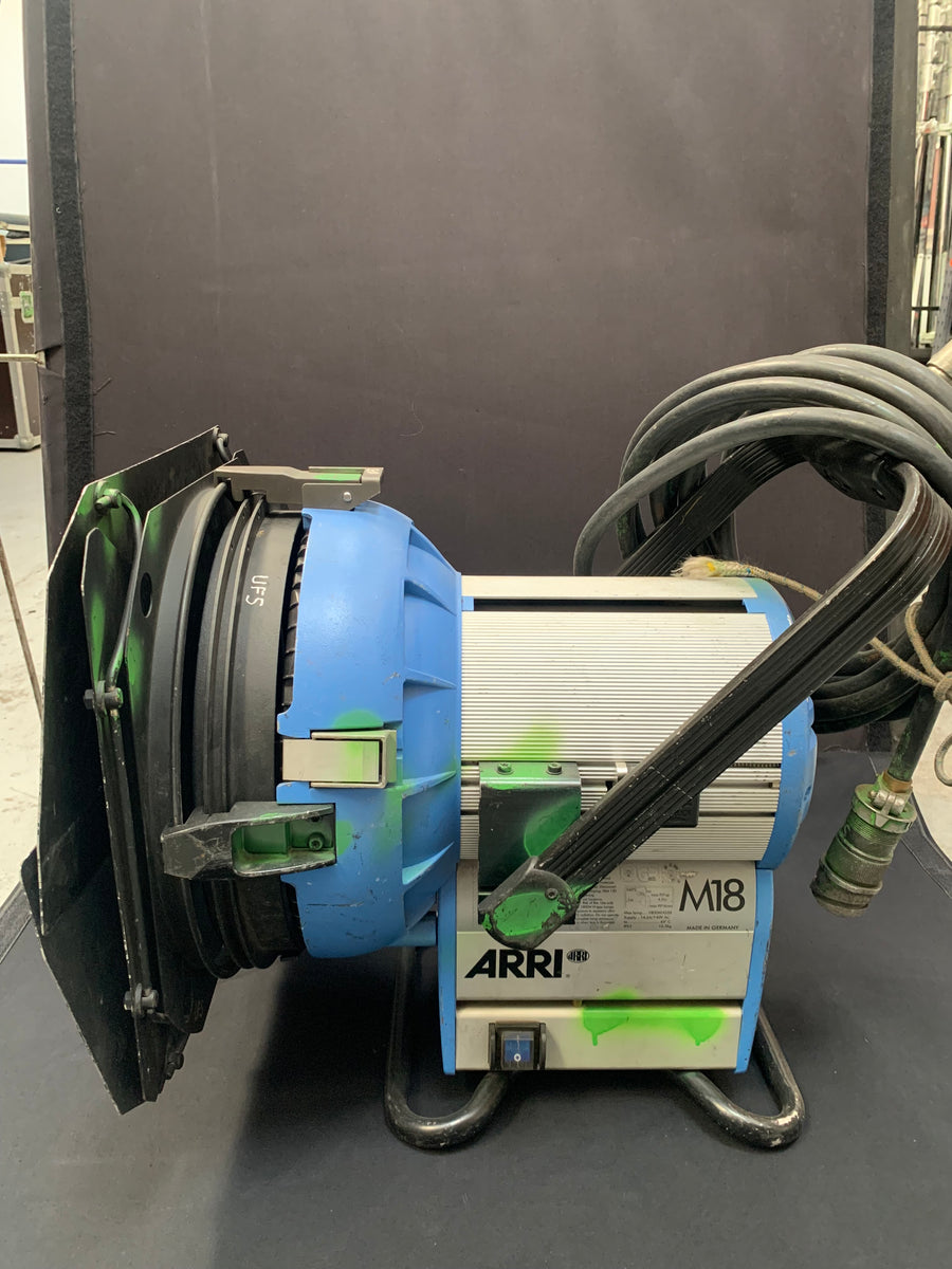 ARRI M18 1800W/1200W HMI Light (Used) – Studio AMG
